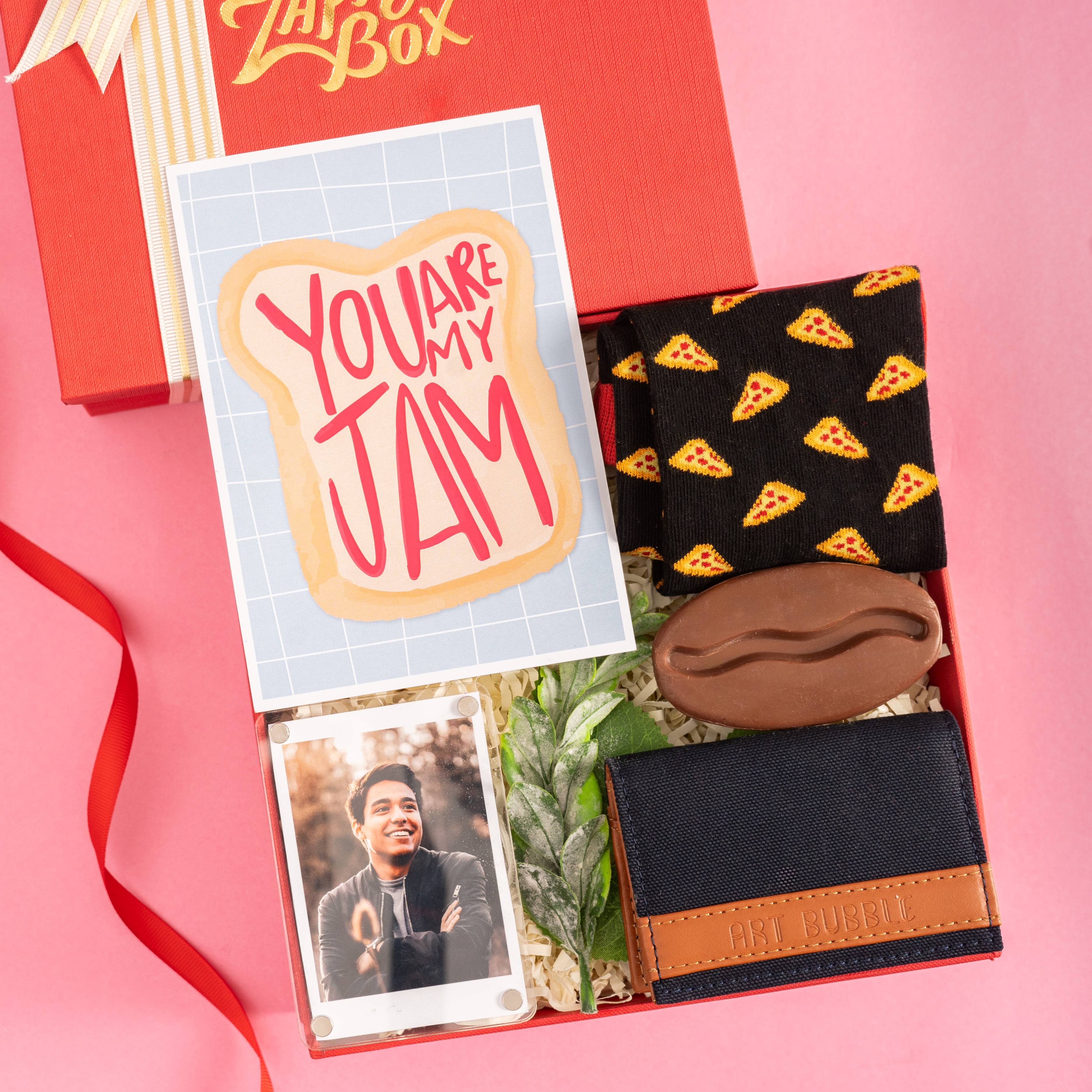Gift Hamper For Boyfriend - Buy Gifts For Boyfriend | The Zappy Box