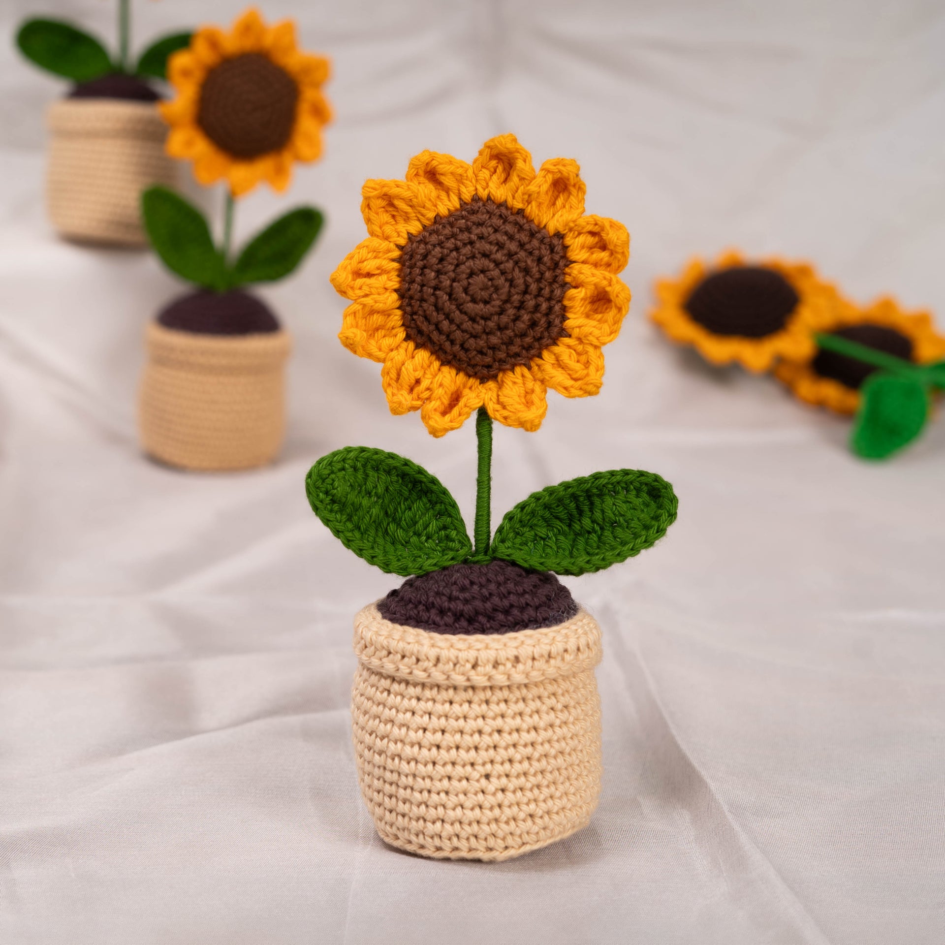 Crochet Sunflower Pot - Best Crochet Gift Online – The Zappy Box