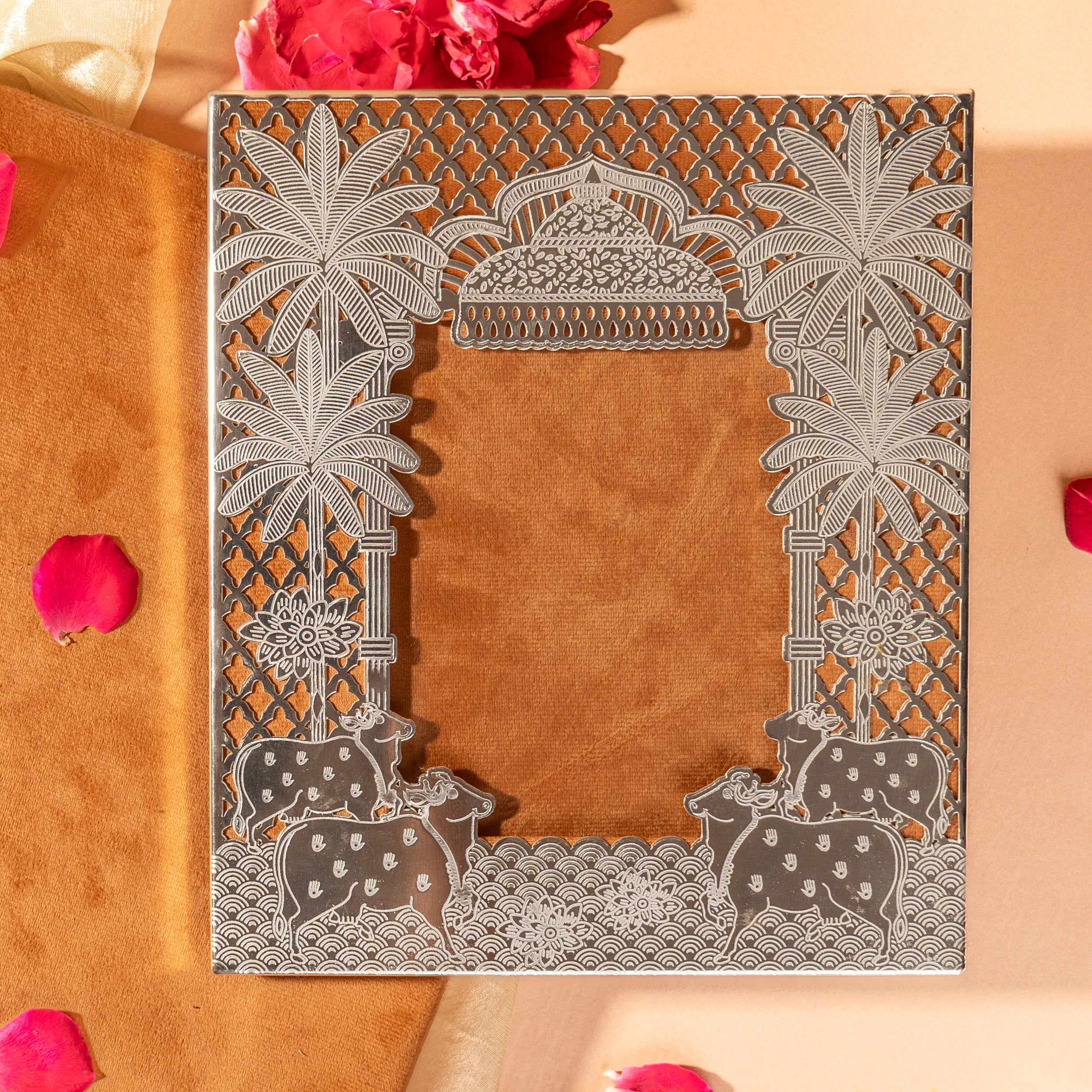 Traditional Pichwai Animal Photo Frame - Ethnic Artful Gift | The Zappy Box